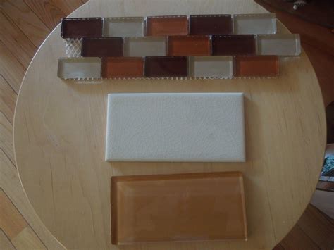 25 Cool Pictures Of Glass Tile Around Bathroom Mirror 2022