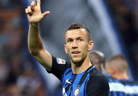 ساباتینی منچستریونایتد دنبال جذب پریشیچ است می توانیم با آنها بازیکن