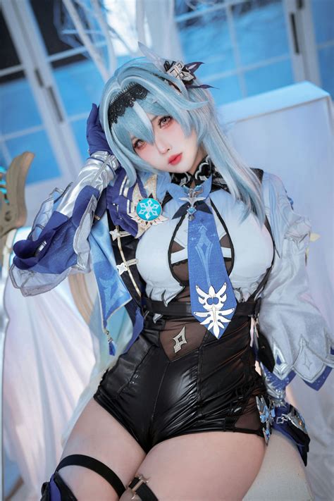 Rioko凉凉子 浪花骑士优菈 77p10v 118gb 柚子肉