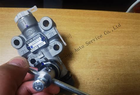 Knorr Sv1395 Air Spring Valve K194770 Essential Component of Truck ...