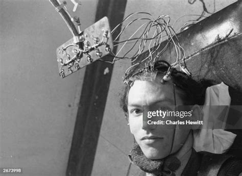 Encephalogram Photos And Premium High Res Pictures Getty Images