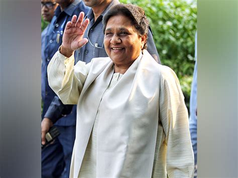 Bsp Supremo Mayawati Criticises Yogi Adityanaths Decision On
