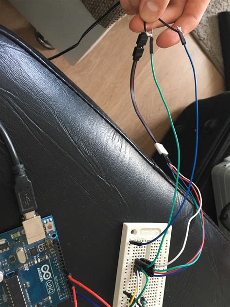 Rgb Led Strip Not Blinking As Wanted One Led From The Strip Is Always