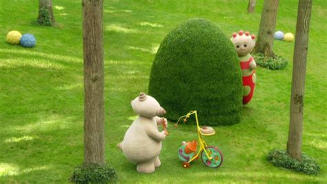 Bbc Iplayer In The Night Garden Series 1 Makka Pakka Gets Lost