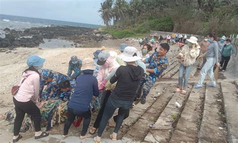 Tuổi trẻ Trung đoàn 451 Vùng 4 Hải quân xung kích lập công tô hồng