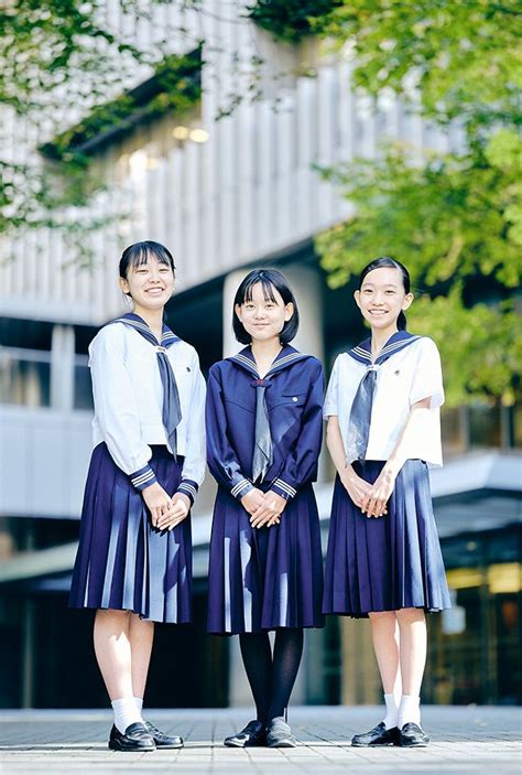 ボード「かわいい学校の制服」のピン