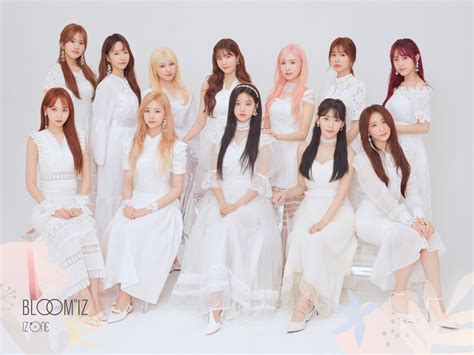 Officializone On Twitter Bloom Iz Iz One Kpop Girls