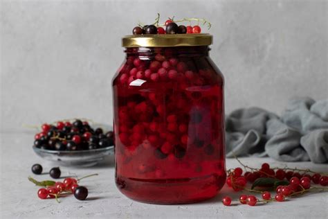 Смородиновый компот на зиму простой и вкусный рецепт как приготовить