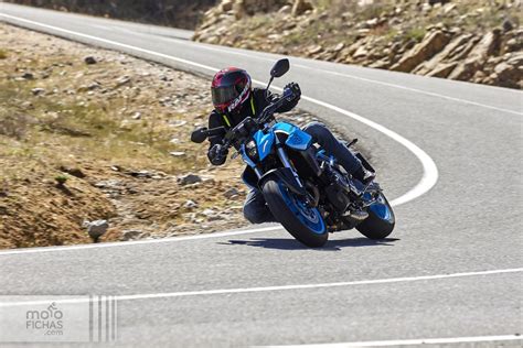 Prueba Suzuki GSX 8S
