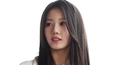 [ten포토]베이비몬스터 로라 순정만화 주인공처럼