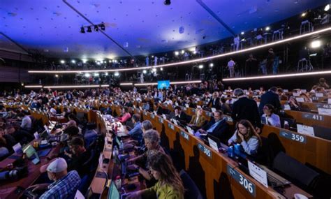 Eu선거 종료 우파 정당의 승리 프랑스 마크롱 총리 유럽의회 선거 참패에 의회 해산30일 조기 총선 크리스천 라이프 에듀 라이프