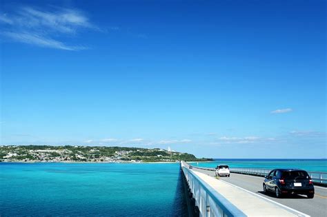 沖縄のおすすめドライブコース～絶景スポットを巡る旅 よみもの 沖縄clip｜あなたの沖縄旅を豊かにする体験予約サイト・観光情報メディア