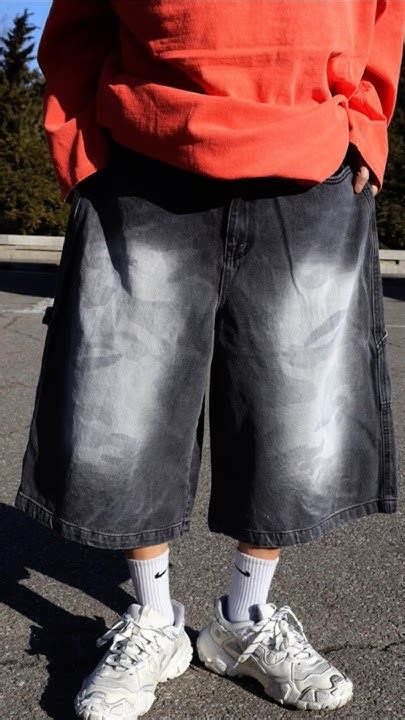 카모 데님 하프 버뮤다 팬츠스트릿감성으로 디자인 핏감 이쁩니다👍편한 스트릿 패션스트릿룩 남자옷 버뮤다팬츠카모밴바지 카모