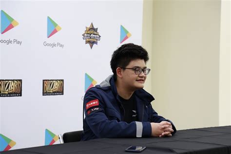 爐石戰記全明星賽》tom60229漂亮勝小惕 率先晉級八強 電競 Newtalk新聞