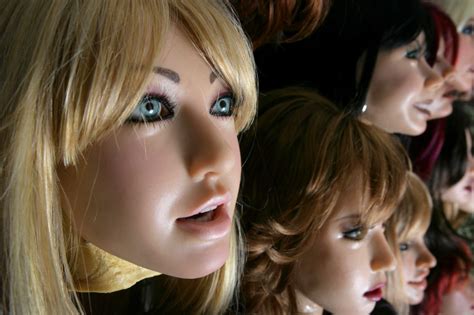 Saint Valentin 2035 Des Robots Sexuels Pour Les Célibataires
