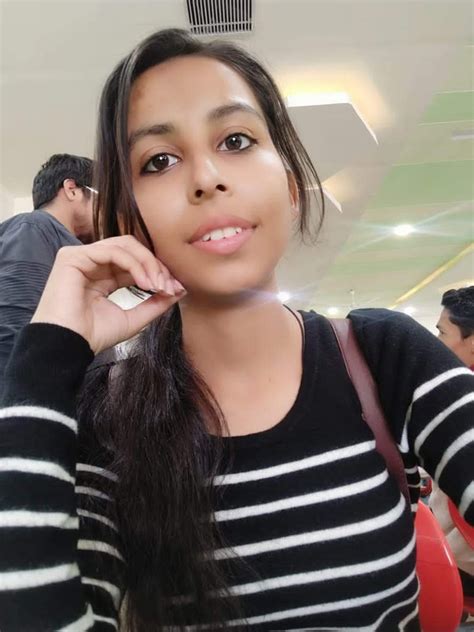 Convex Bottom Navigation Bar In Flutter Mobikul