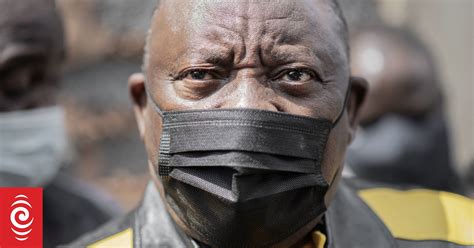 South Africas President Calls For Lifting Of Omicron Travel Bans Rnz