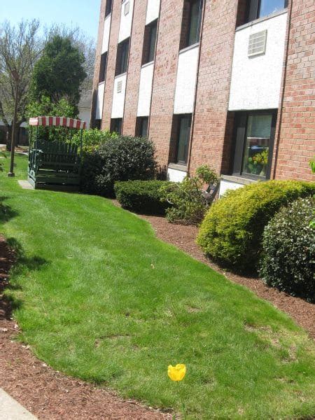 Poquonnock Village Shp Management Corp