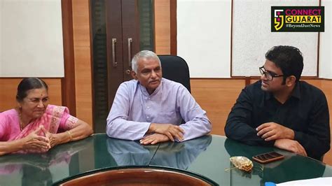 Padma Shri Awardee Prakash Amte And Wife Dr Mandakini Amte Guest