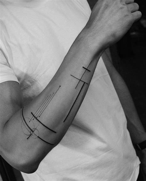 85 Wrist Tattoo Ideas For An Accessory That Doesnt Go Out Of Style