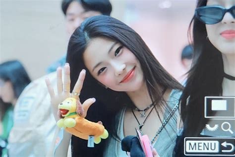 베이비몬스터 오늘자 카와이루카  Mlbpark