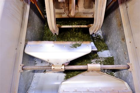 三重県熊野市お茶揉み機お茶炒り機みかん投入機ゴミ収集機製材木工機械電動工具桑原キカイサービス