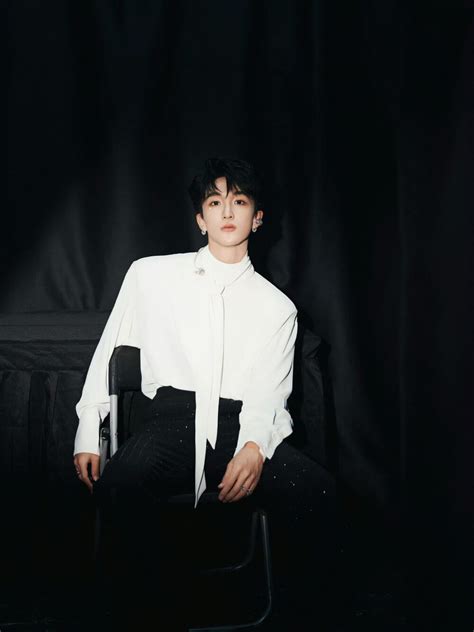 黄子弘凡lars 20241026 Shanghai演唱会 高清图片，堆糖，美图壁纸兴趣社区