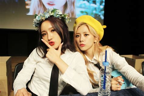 Pin Av Corazon På Dreamcatcher 드림캐쳐