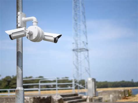 Axis Q18 Bullet Camera Series Axis Communications