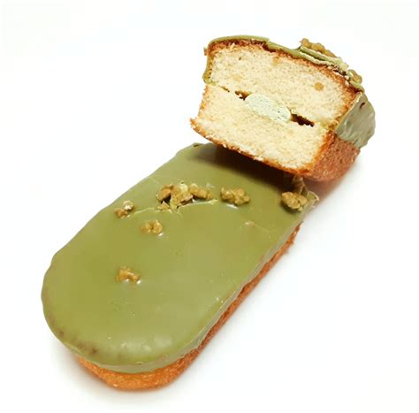 【高評価】「「抹茶クリームをサンドしたケーキに、抹茶 ヤマザキ 抹茶チョコケーキサンド 抹茶クリーム」のクチコミ・評価 つなさん