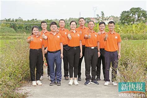 省乡村振兴驻茂名市茂南区鳌头镇工作队点燃乡村夜经济 产业 地摊拉动就业增收 就业 乡村振兴 茂名市 新浪新闻