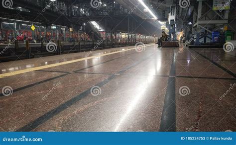 Indian Empty Shopping Malls And Retail Stores Editorial Photo