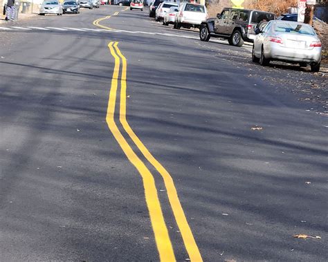 Crooked Yellow Lines On Haverhills Washington Street Brings Red Faced City Workers Whavwhav