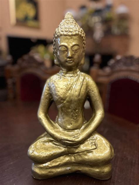 Axali And Meoradi Nivtebis Yidva Gayidva ახალიandმეორადი ნივთების ყიდვა გაყიდვა იყიდება ბუდას ფიგურა