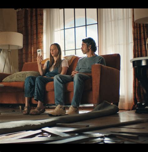 Kaley Cuoco Feet Feetdatabase Com