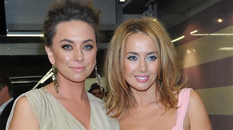 Сестра Жанны Фриске вышла на связь после шестичасовой пластической операции «Меня родители