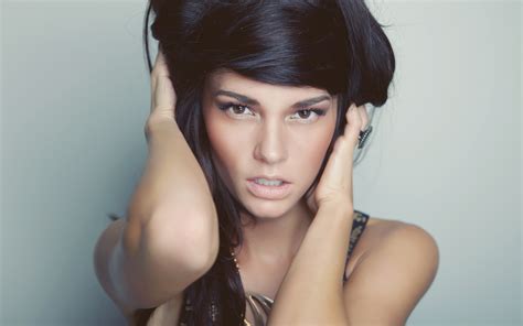 Model Dark Hair Women Face Hazel Eyes Wallpapers Hd Desktop And