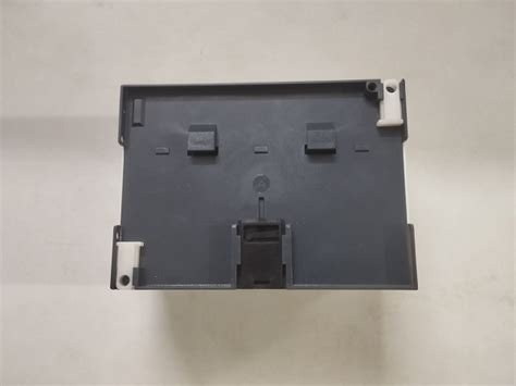 Schneider Electric Zelio Sr3 B261fu Smart Relay Modular