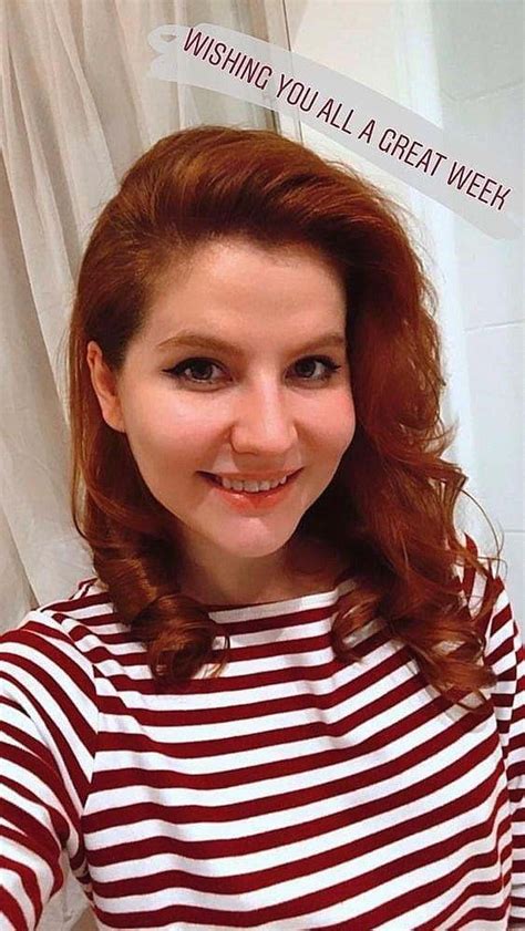 Selfie Scrolller
