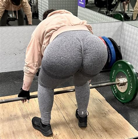 Working The Glutes R Yogapantsnsfw