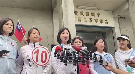 柯志恩競選歌曲「留一盞燈」 照亮青年返鄉路圖 中央通訊社 Line Today