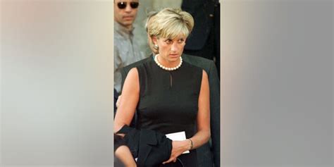 Princess Diana Was Shaken By Gianni Versaces Murder Bodyguard Says