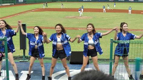 2017 09 02 中華職棒28年 Lamigo Vs 富邦 七局下邱猩猩and慈妹悍你再一起 In 澄清湖棒球場 Youtube