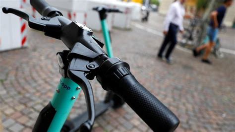 ახალი კვლევა ელექტრონული სკუტერების გამოყენება არც ისეთი ეკომეგობრულია როგორც საზოგადოების