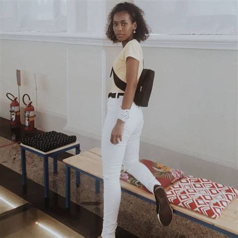 White Jeans Capri Pants Fashion Moda Capri Trousers Fashion Styles