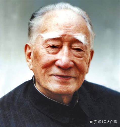 毛主席总结了自己一生的功绩，其实薄一波的总结，更加准确 知乎