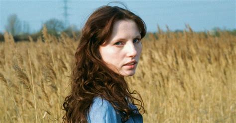 Clara Mann Unveils New Song Thread Our Culture