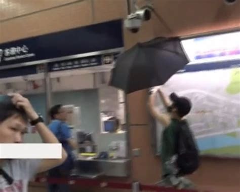 【修例風波】示威者轉戰沙田圍站破壞cctv 防暴警到場 星島日報