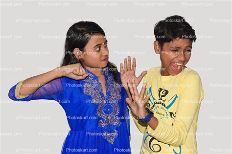 Sister And Brother Fight Photoskart
