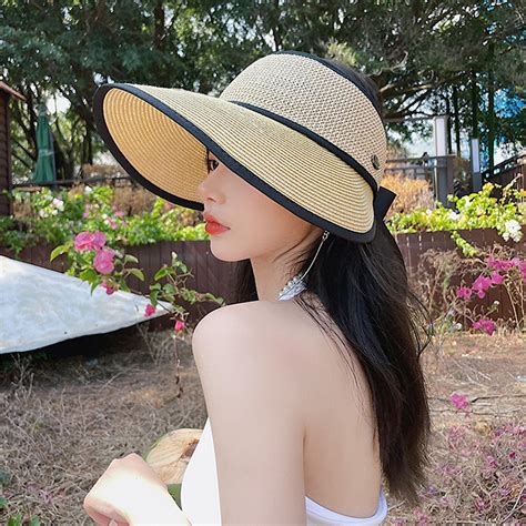 아그나 챙이 넓은 여름 밀짚 돌돌이 썬캡 자외선차단 벨크로 비치 바캉스 리본 여성 모자 에이블리